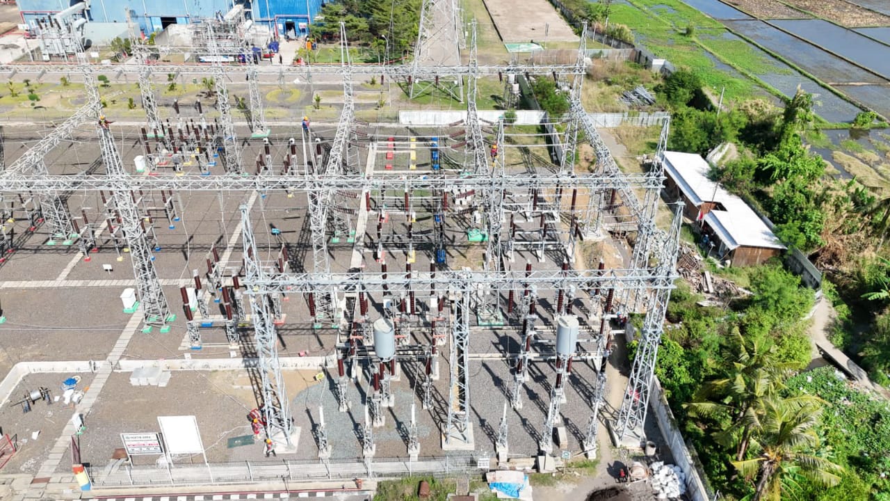 PLN Sukses Energize SUTT 150 kV Jeranjang–Sekotong Perkuat Keandalan ...
